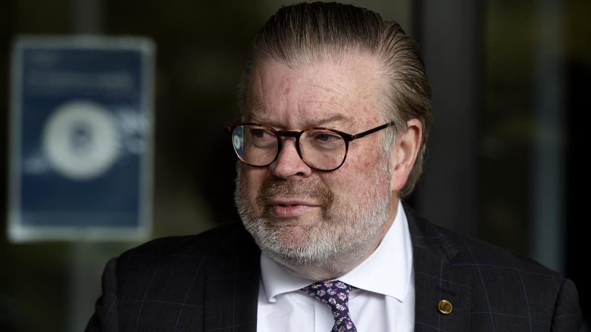 An Absolute Shellacking